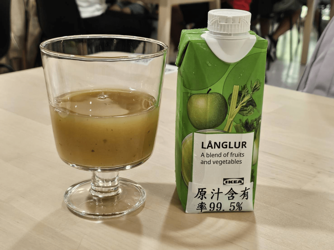 IKEA芒果小龍蝦季? 新類邪教餐點 #我來開箱 - 喵喵貓 🐹 (@mmc1107) | Dcard