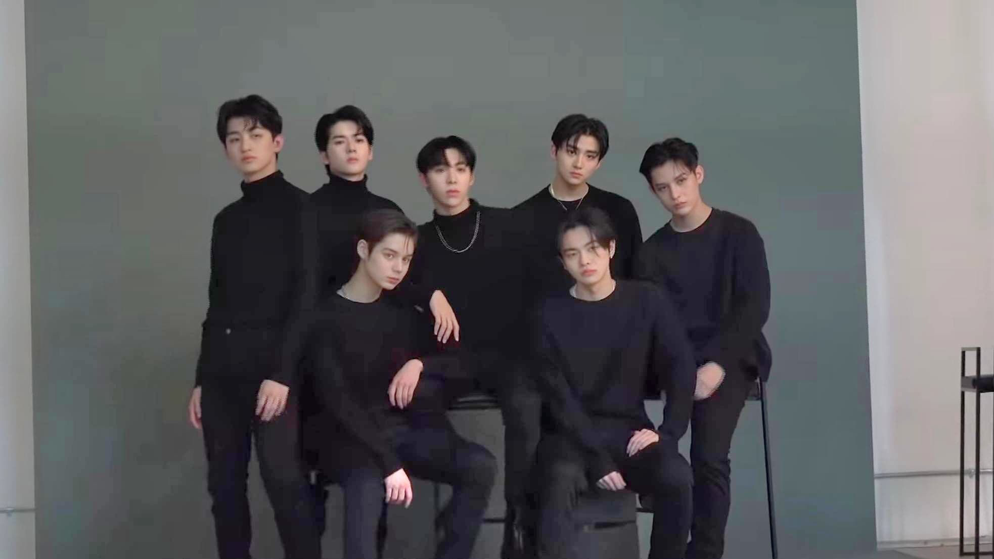 #分享 【Theqoo熱議】時隔3年推出的Big Hit新男團團體照 - 追星板 | Dcard