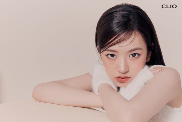 #代言 安狗狗變身安喵喵 (CLIO) - IVE板 | Dcard