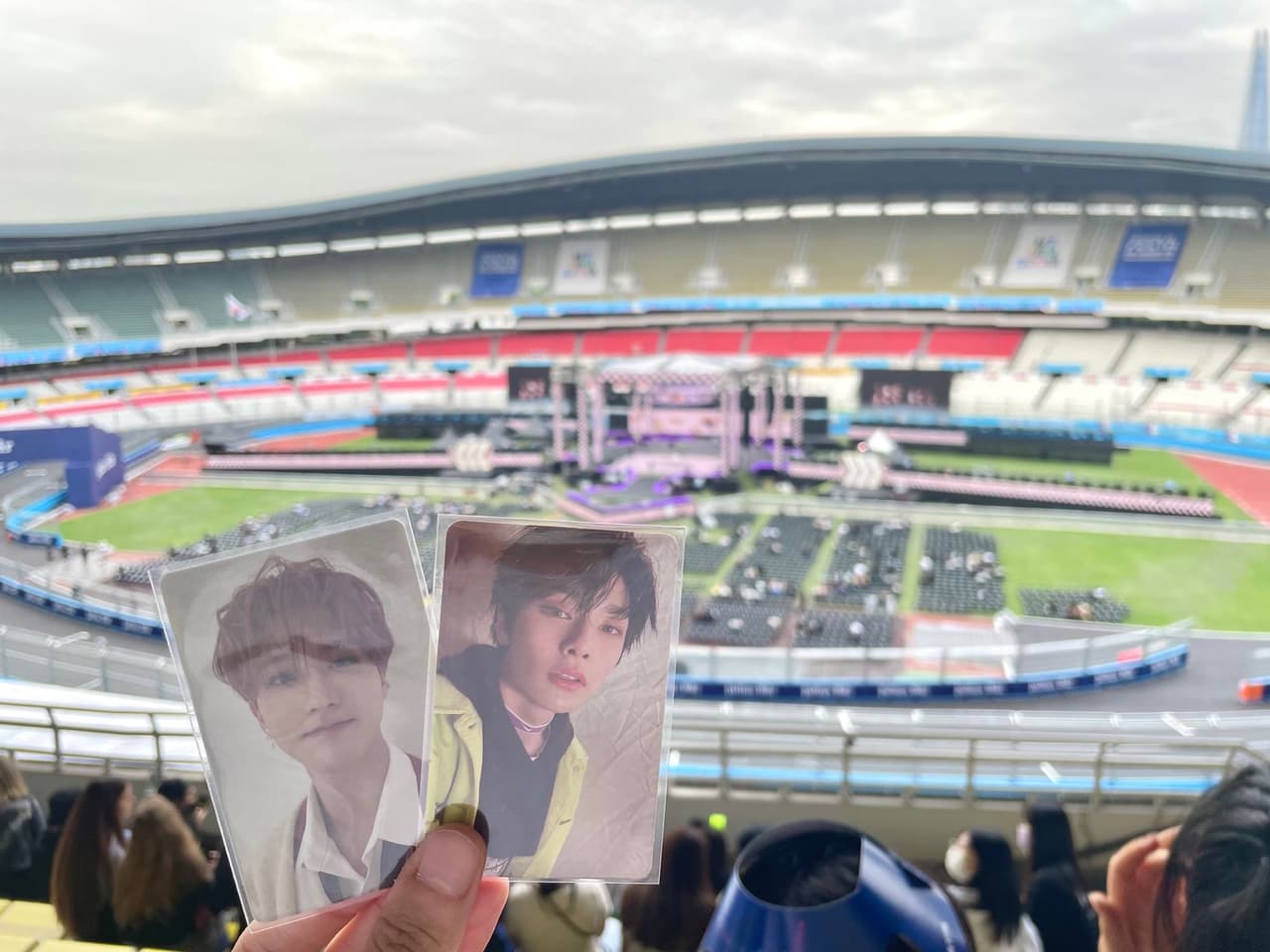 2022 SEOUL FESTA 開幕式(很多tmi的)後記🌊 - ⠀ (@itztimefor_) | Dcard