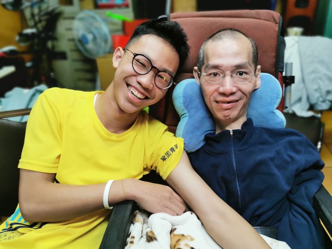 爸爸過世的那一天 我在遊樂園 - B72 留言 | Dcard