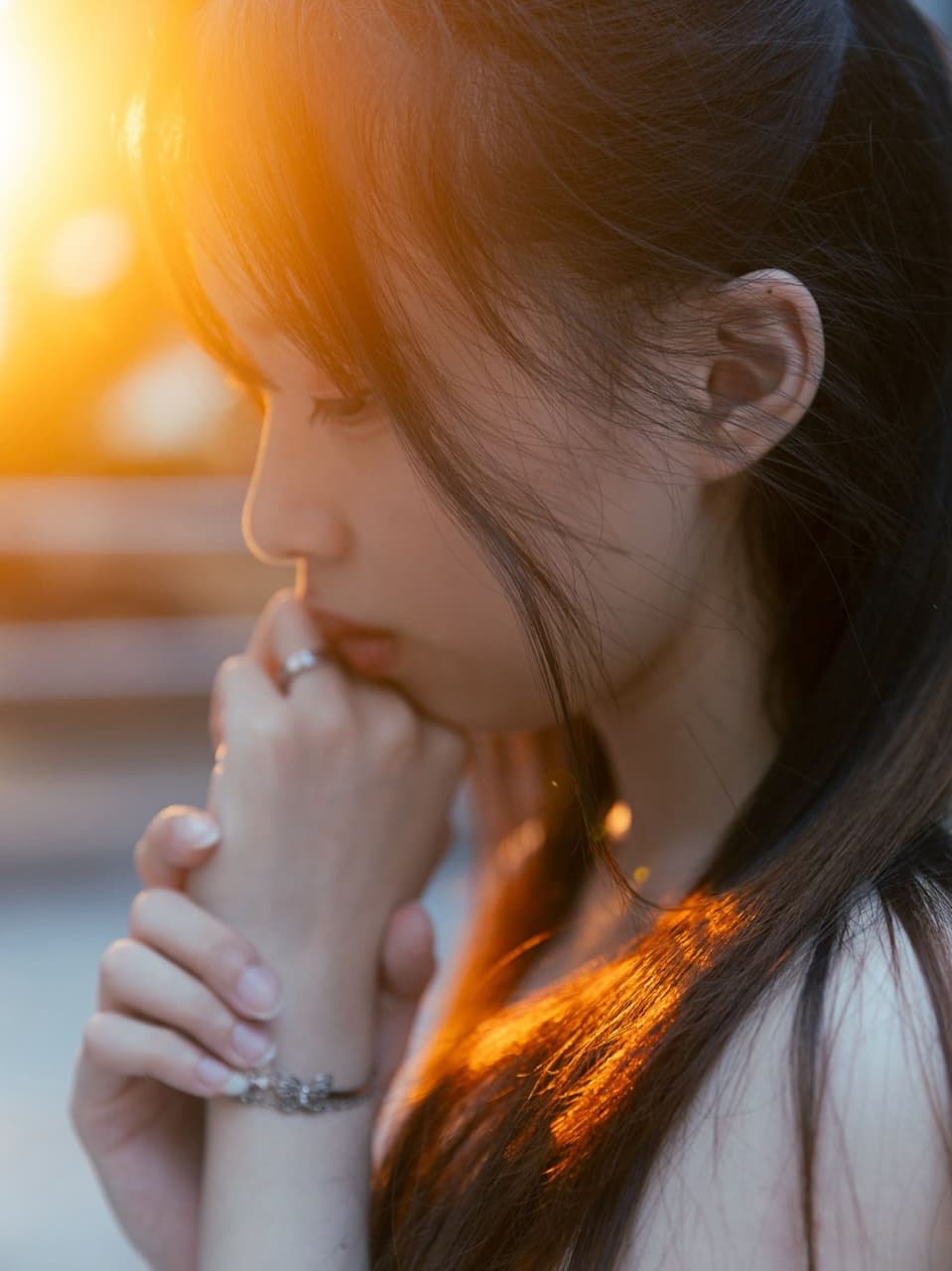 #人像寫真 果貿社區ft.161兼職鯊鯊教主💕 - 小林影像 (@linyoujun) | Dcard