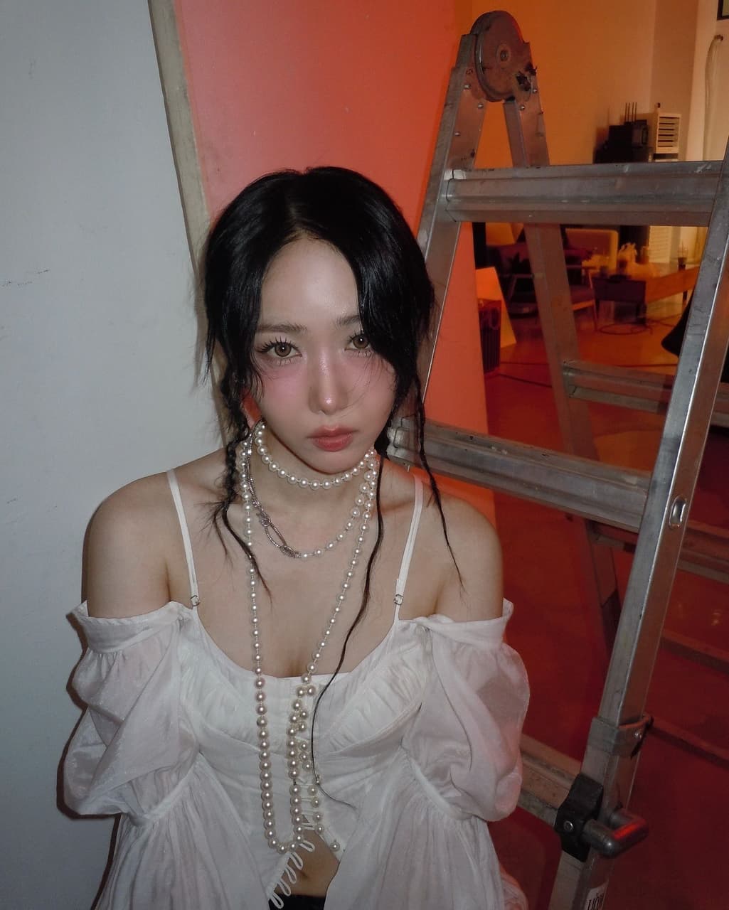 #更新 241026 SinB IG 貼文、限動更新 - GFRIEND板 | Dcard