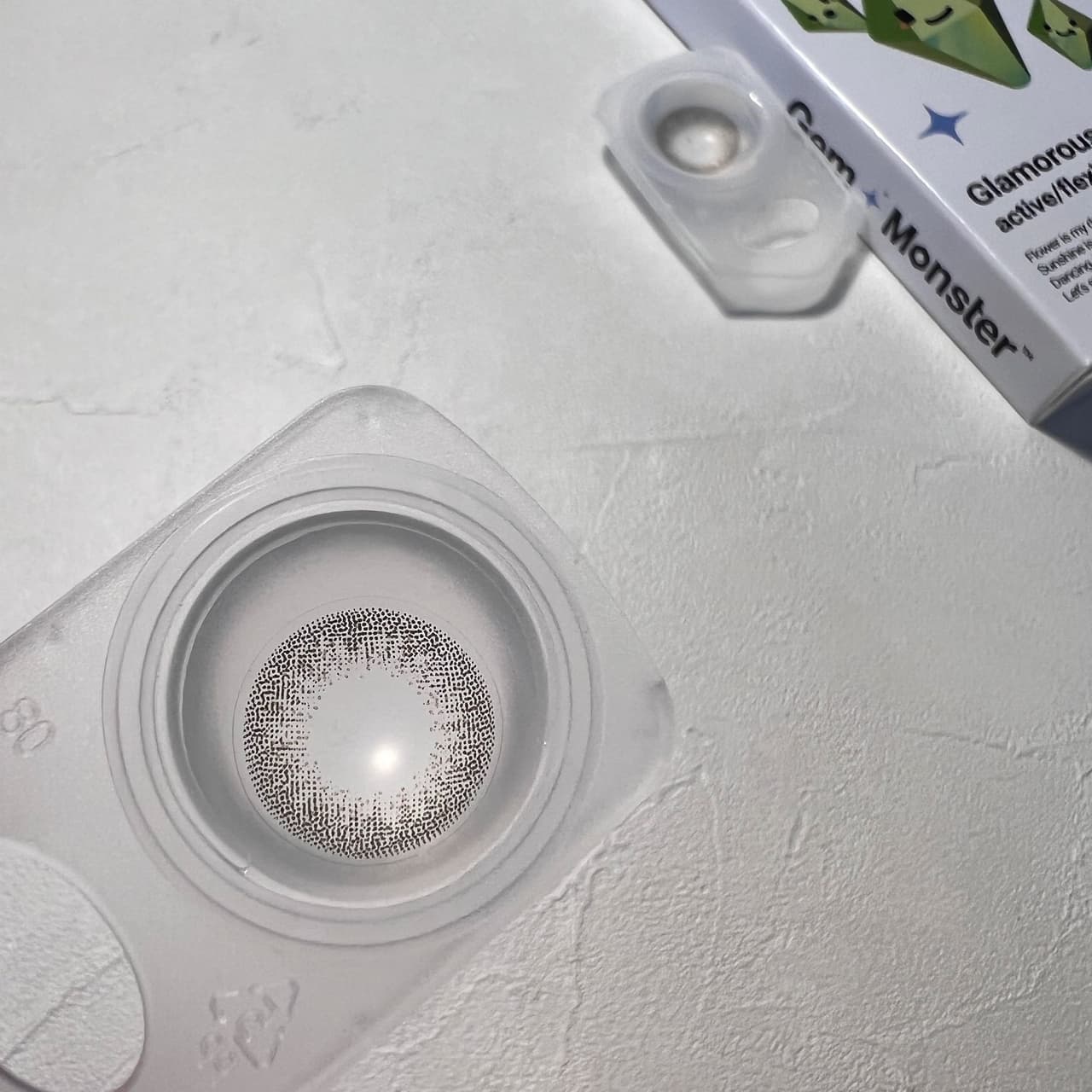 裸透亮一次Get🔥琦洛麗Gem Monster 彩色日拋型矽水膠隱形眼鏡 小直徑適合日常 - 贊助板 | Dcard