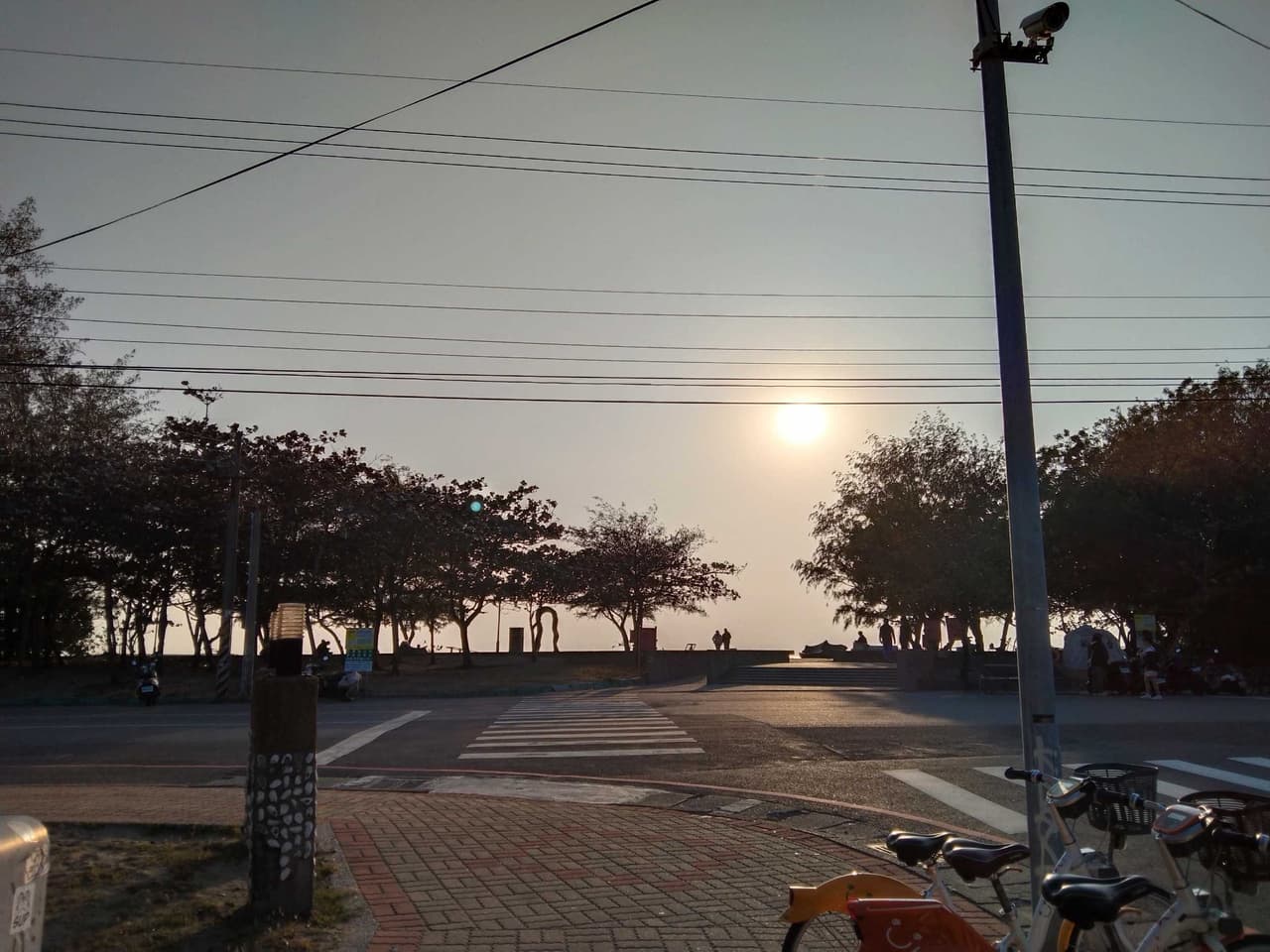 談戀愛需要算命合八字嗎？ - 小刺餵 (@xzvbndd) | Dcard