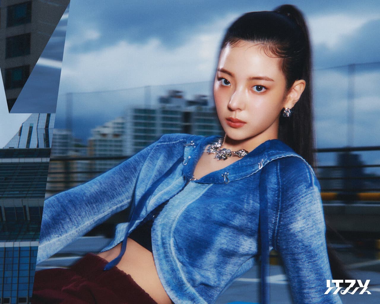 #分享 ITZY 專輯概念照 #4 - ITZY板 | Dcard