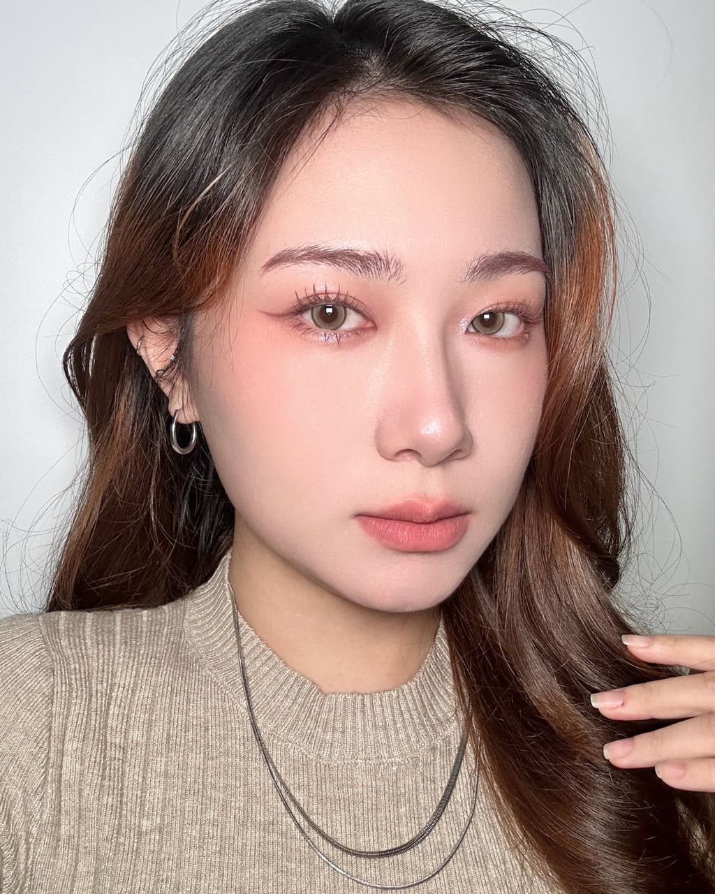 🫶🏻INNOVISION優視達 兩款顯色新品💖 深瞳👌🏻 - 摸你卡撐 (@vivi47) | Dcard