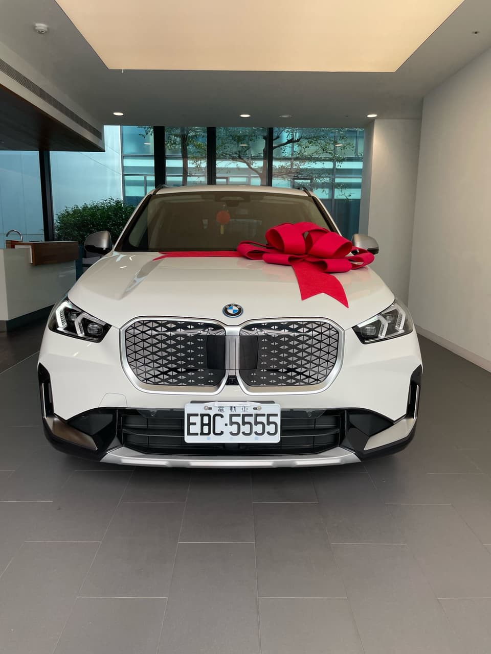 BMW The iX1 交車大吉🍊 - 汽車板 | Dcard