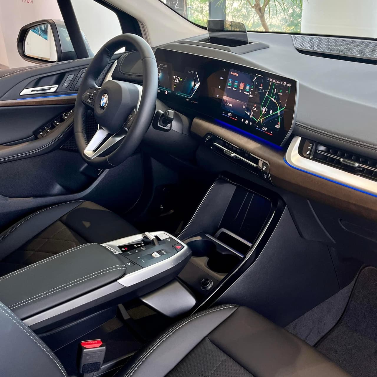 全新BMW 218i Active Tourer LUXURY 限量版 - 汽車板 | Dcard