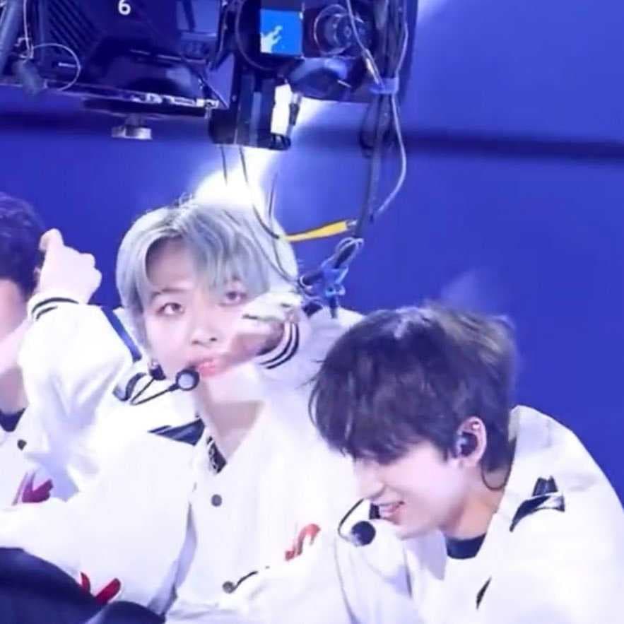 #分享 日團後期剪輯聽不懂臺灣國粹 - B102 留言 | Dcard