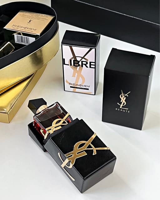 #分享 YSL情人節禮盒開箱 黑金控必收！ - 美妝板 | Dcard