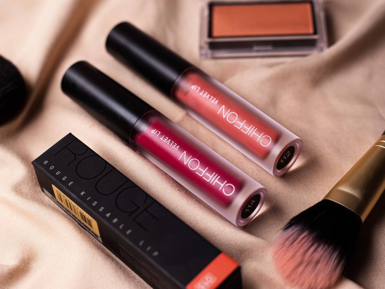 #刷具新人王👑買了不後悔 Hello Kitty x Solone聯名刷具推出新款了! 網友評價必收高CP值好物👍 - 美妝板 | Dcard