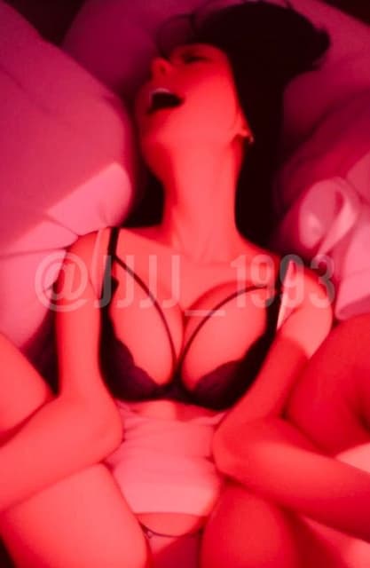 沒出門 - J (@dddd_1993) | Dcard