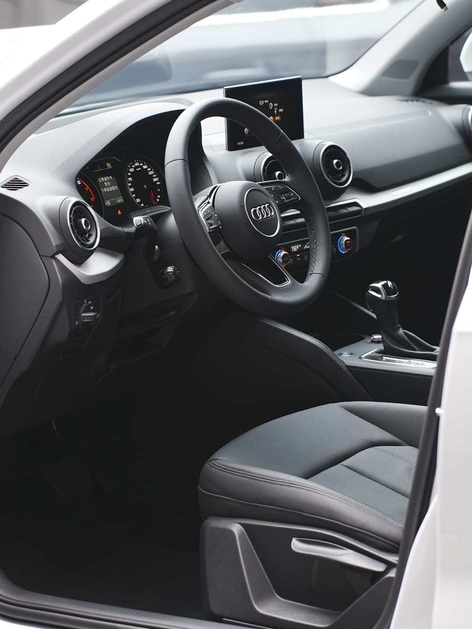 Audi Q2 35 TFSI Technik 實車照片分享 - 汽車板 | Dcard