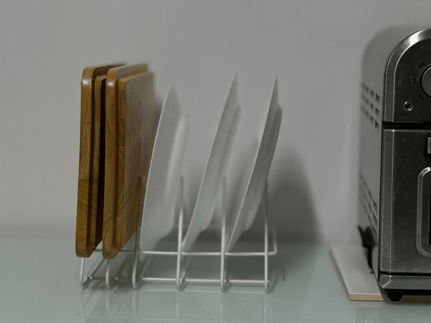 #居家好物來開箱 HOLA和樂家居 INK鐵線收納 收放你家每一種好看! - 哈囉我是葉太太 (@couple__ya) | Dcard