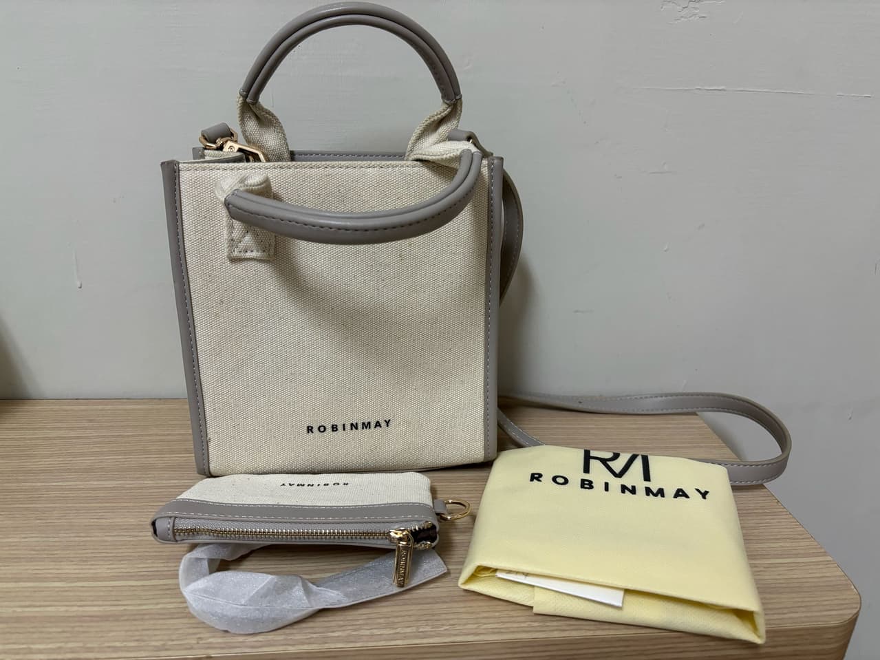 #我要賣 #我要賣 RM包包以及小CK包包 - 二手交易板 | Dcard