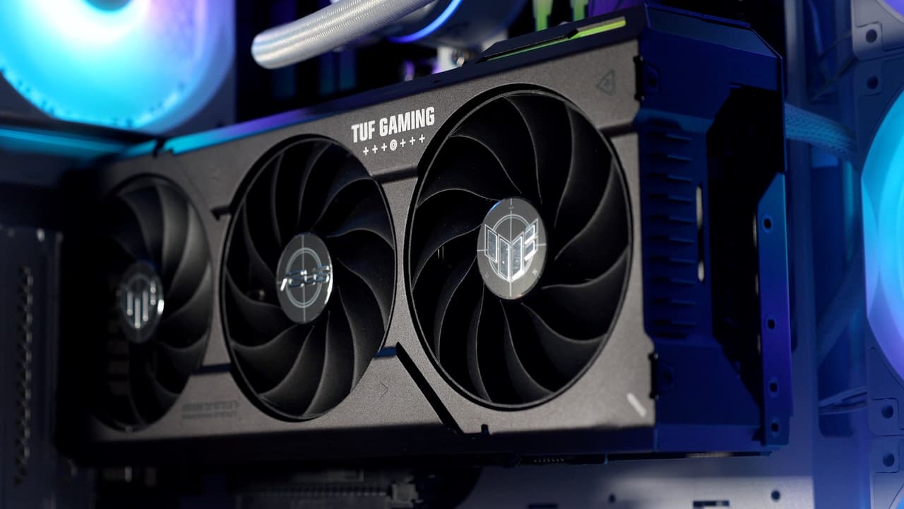 組裝 ADATA 首款海景機殼 XPG INVADER X 顯卡直立套件，搭配背插式主機板 - EnterBox (@enterbox) | Dcard