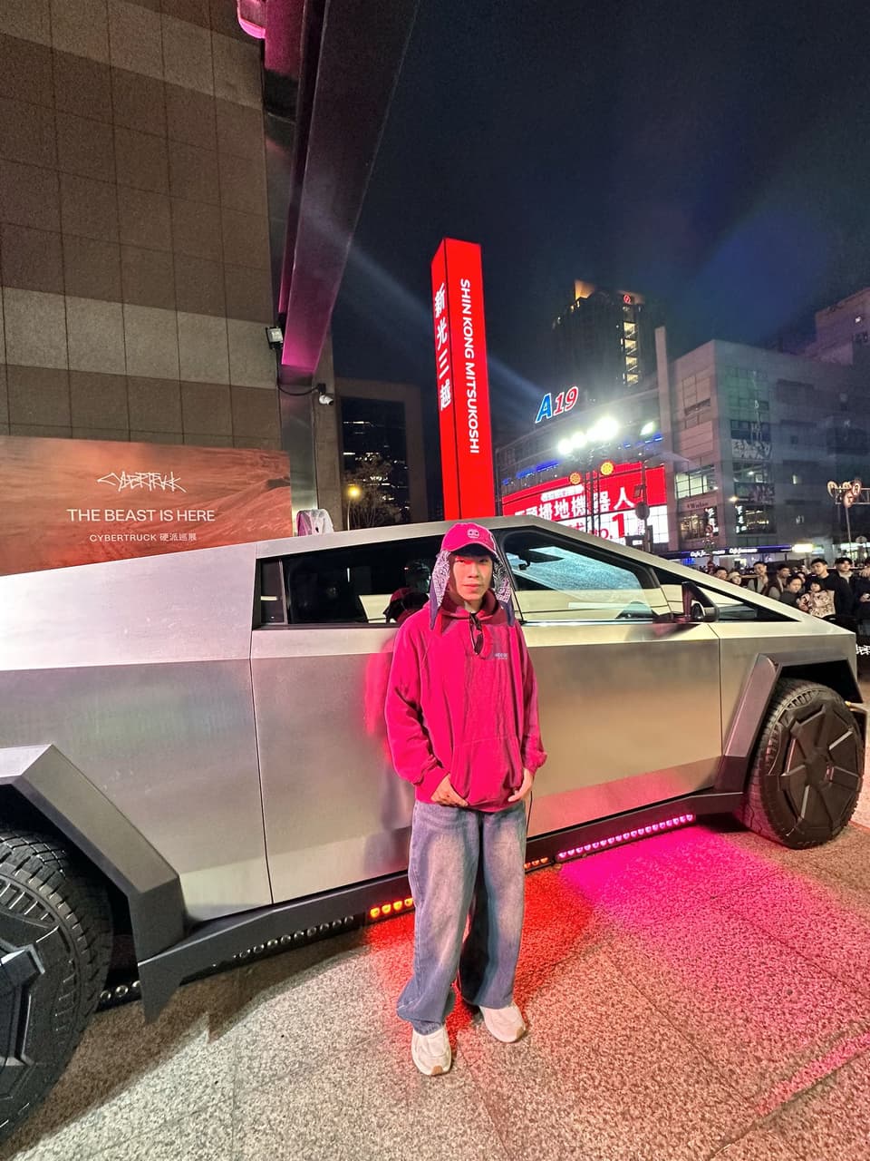 迷人的Cybertruck - 小馬Jimmy (@mck.88) | Dcard