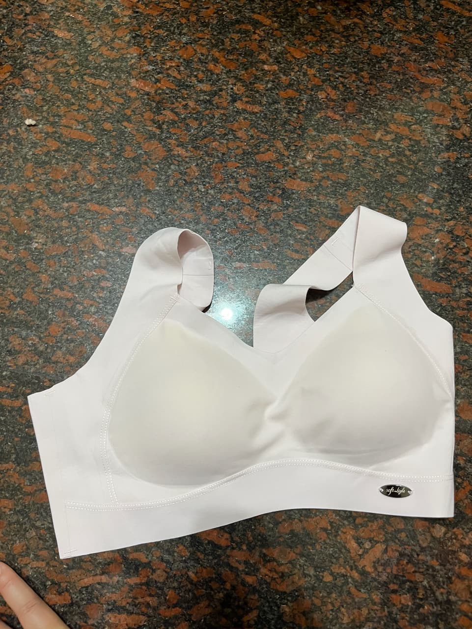 Nnbra - 女孩板 | Dcard