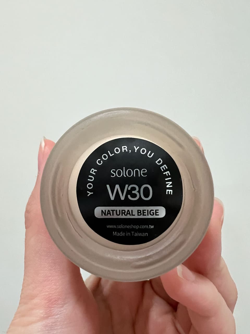 #我要賣 solone 柔紗精粹粉底液w30(已售出) - 二手交易板 | Dcard