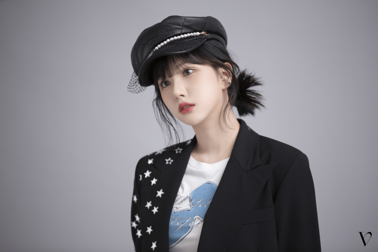 #更新 #照片 230327 VIVIZ Esquire畫報拍攝現場花絮 - GFRIEND板 | Dcard