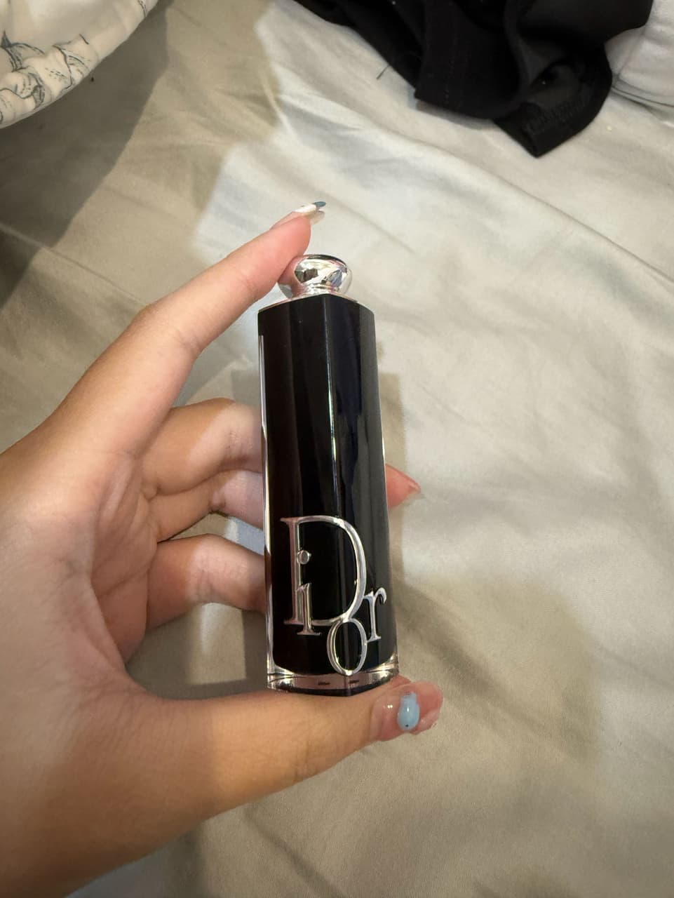 #我要賣 Dior 558跟TF 151 兩隻帶$1200 已出 - 二手交易板 | Dcard