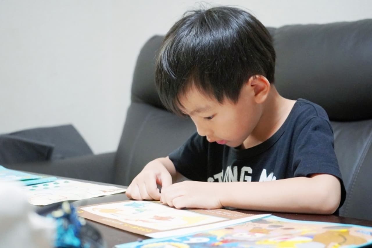 子不教父之過！台灣家長8成陷入育兒焦慮 3成後悔生小孩 - SETN三立新聞網 (@setn54) | Dcard