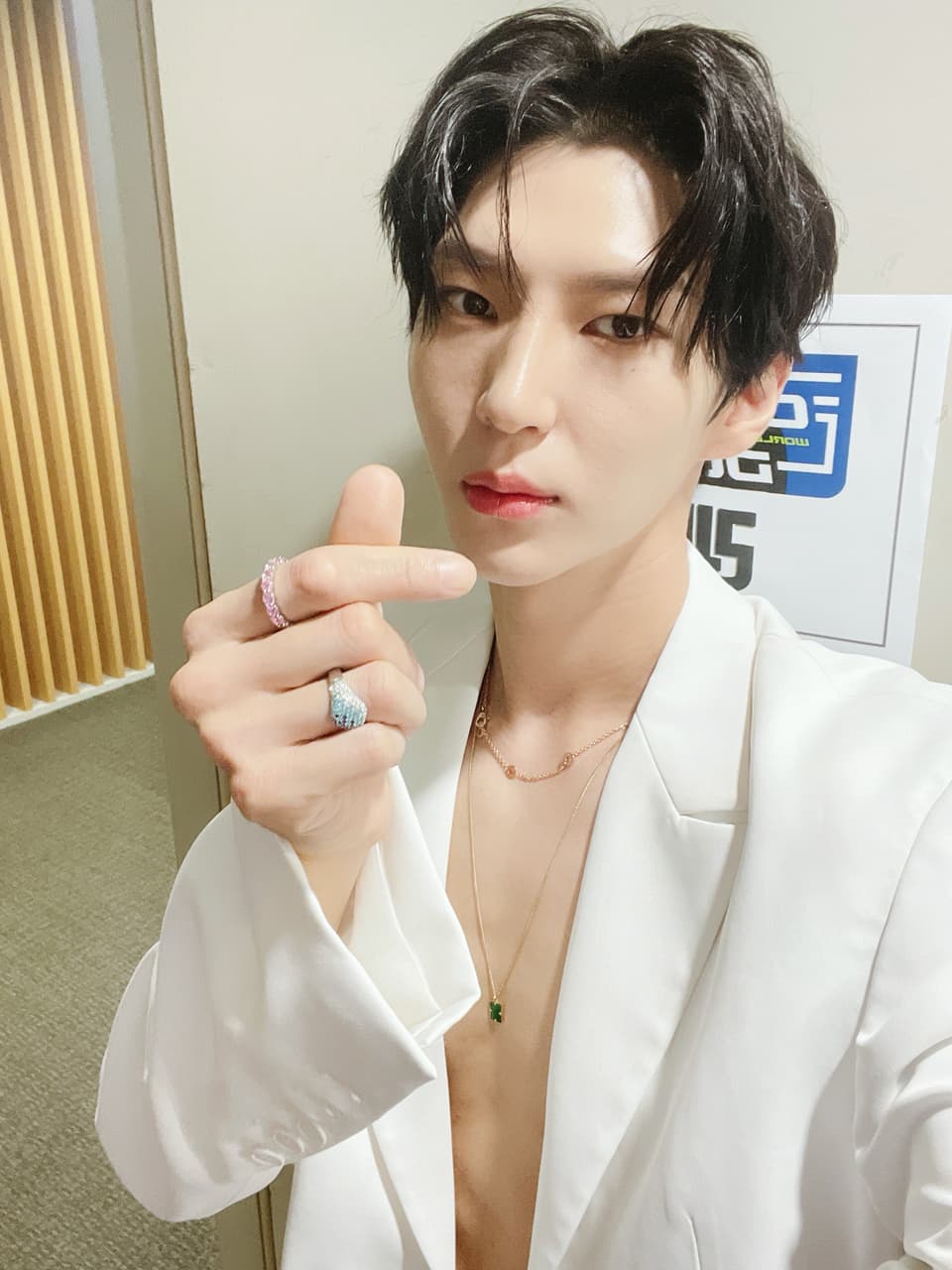 #集中討論 VIXX LEO 迷你三輯《Piano man Op. 9》回歸 - 追星板 | Dcard