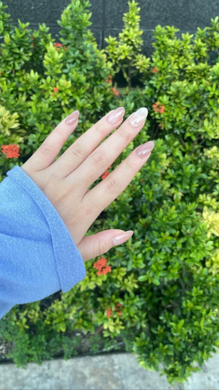 分享 九月溫柔系美甲ღ 美甲板 Dcard
