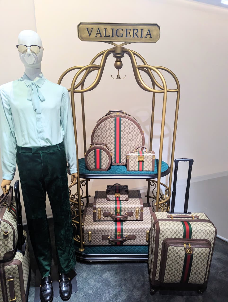 #分享 GUCCI High End Event - 精品板 | Dcard