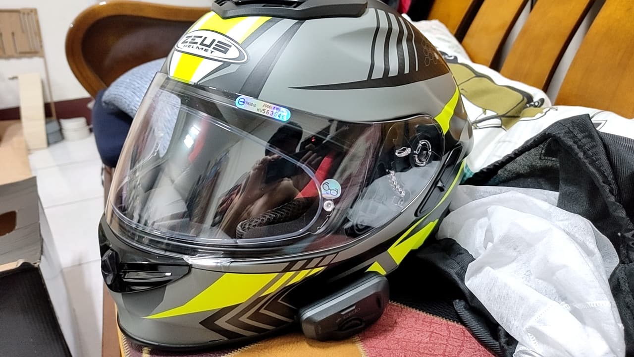 #部品分享 ZS1600 安全帽+cardo freecom 2x - 機車板 | Dcard