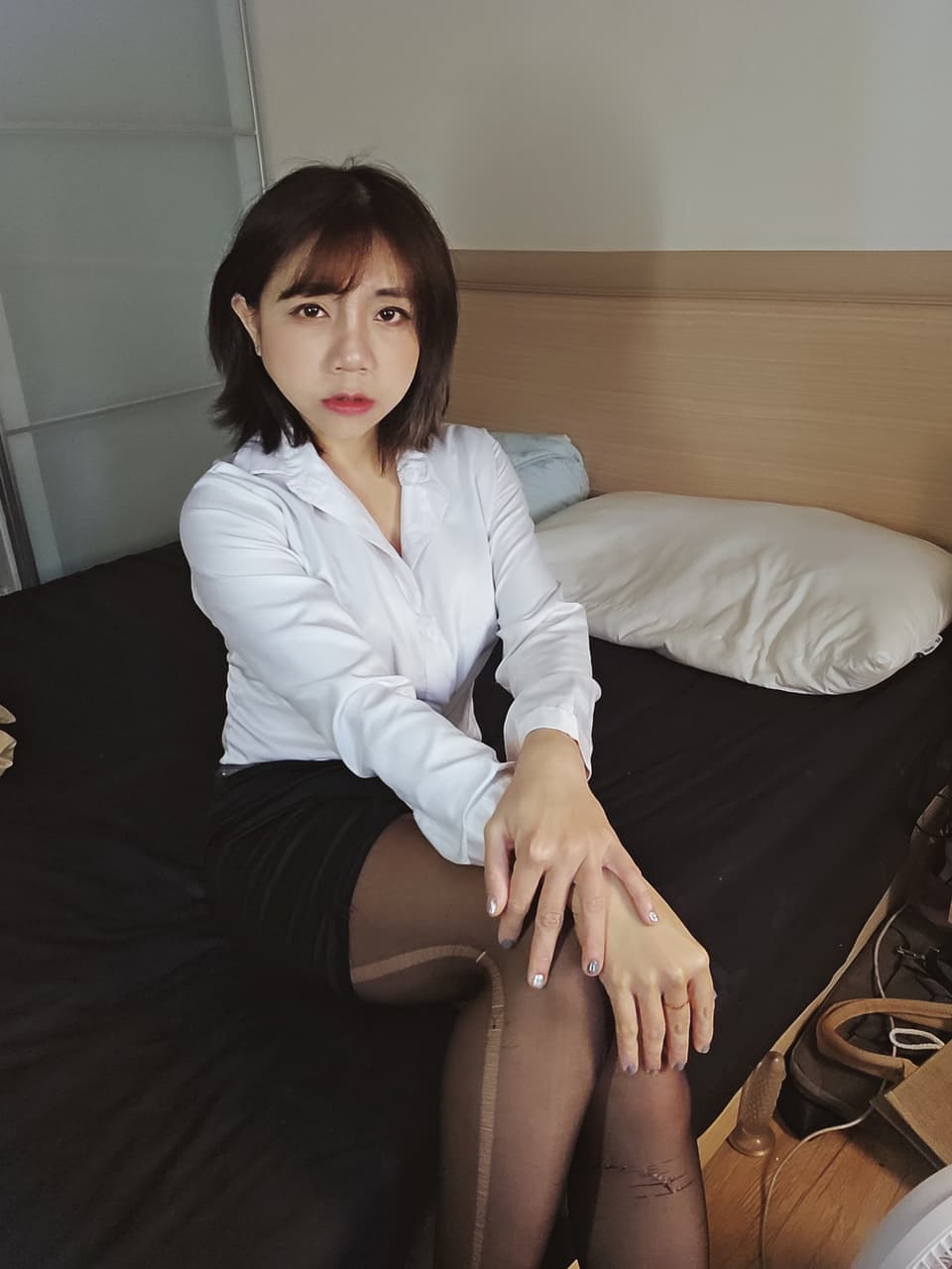 黑絲OL的誘惑 - 西斯板 | Dcard