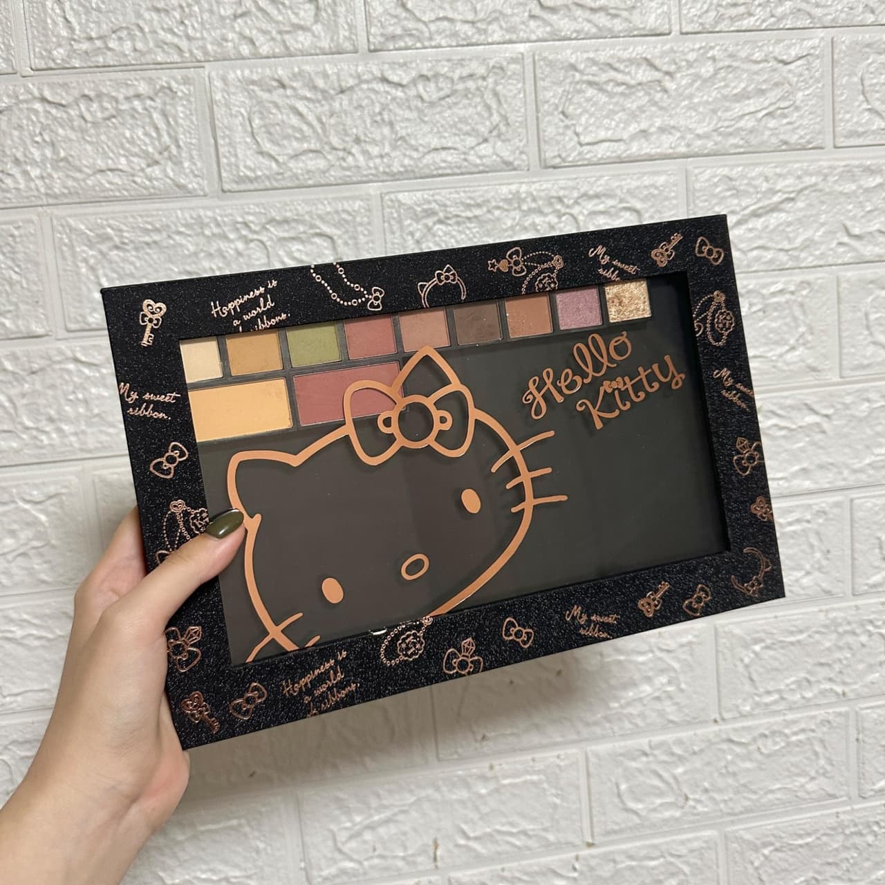 #分享 用一張小朋友掃蕩 Solone Kitty 聯名！ - 美妝板 | Dcard