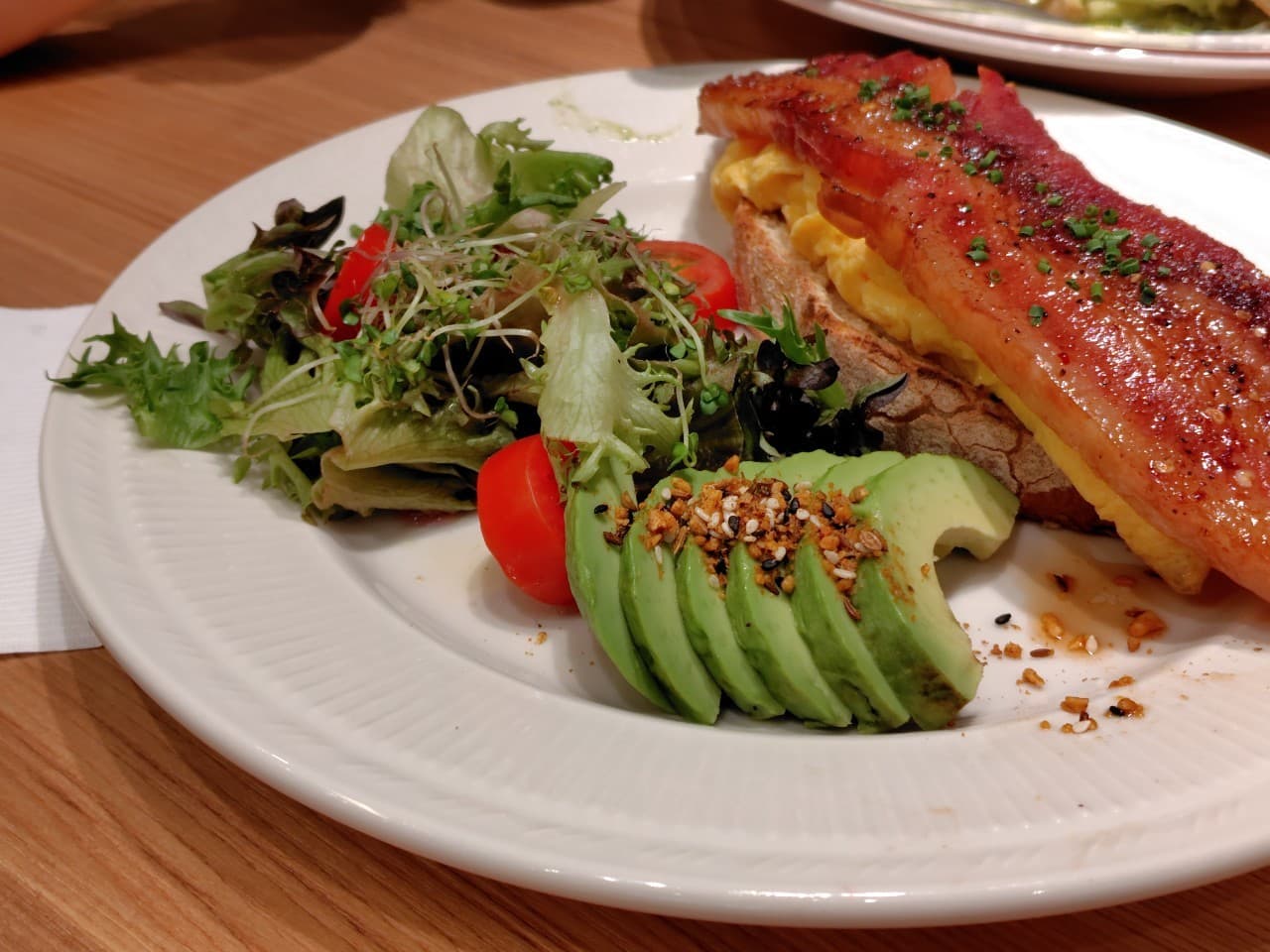 夏普sense9 蒼松綠開箱心得 - 3C板 | Dcard