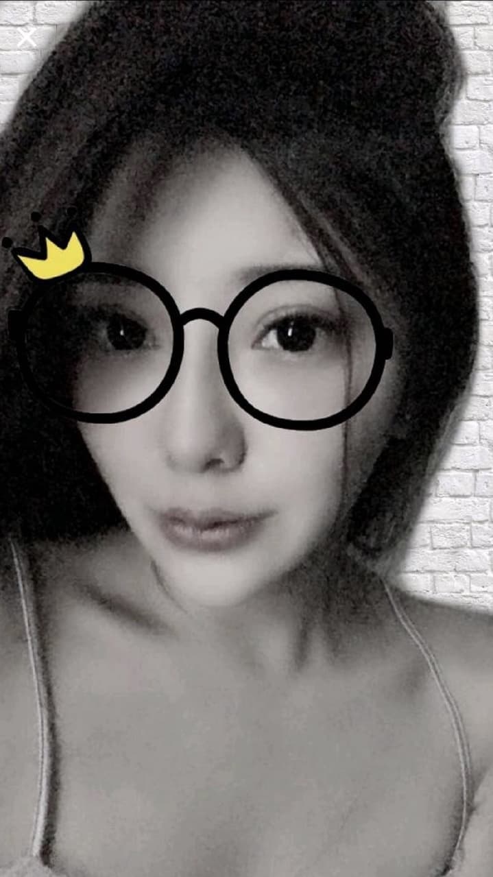發問 請問有人知道這個女生的ig嗎?她很漂亮很有氣質欸😍 問答板 Dcard