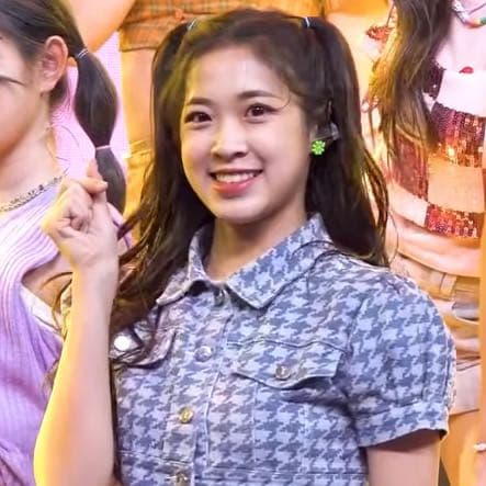 #分享 tripleS 臺灣妹妹Nien 許念慈 - B7 留言 | Dcard