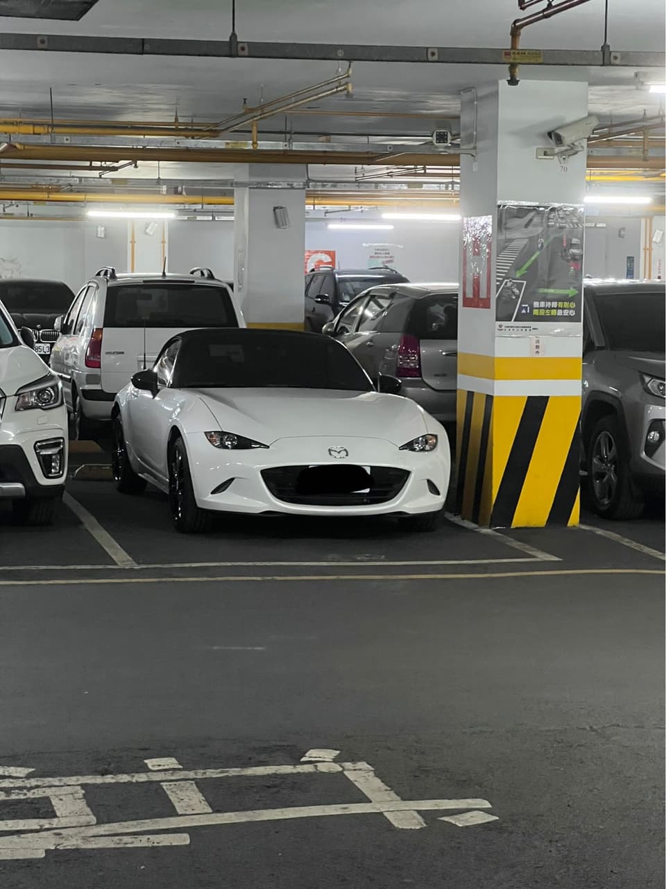 哪位小帥帥開mx5 - 致理科技大學板 | Dcard