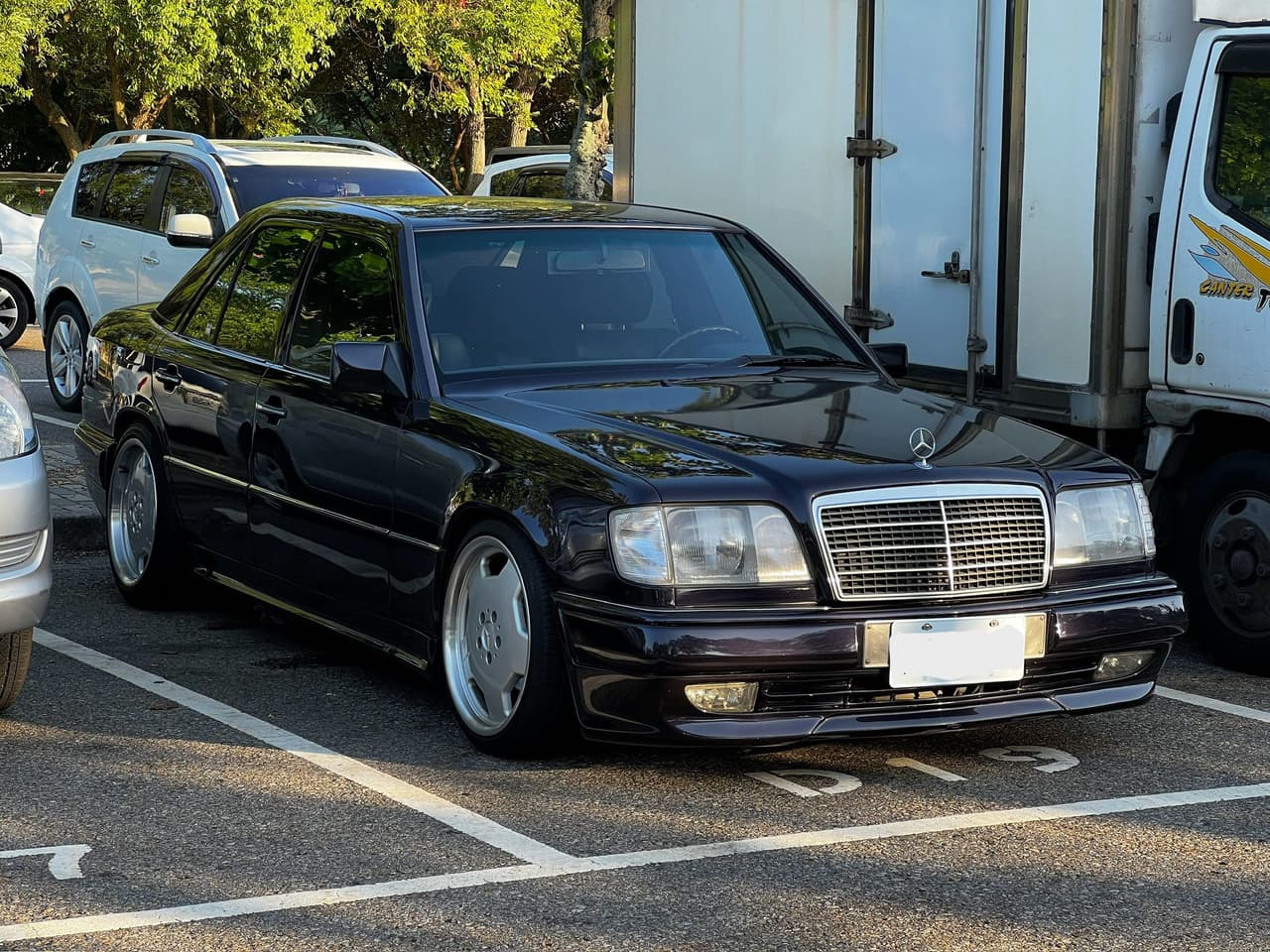 穿越時空的相遇 M.Benz W124 E220 - 汽車板 | Dcard