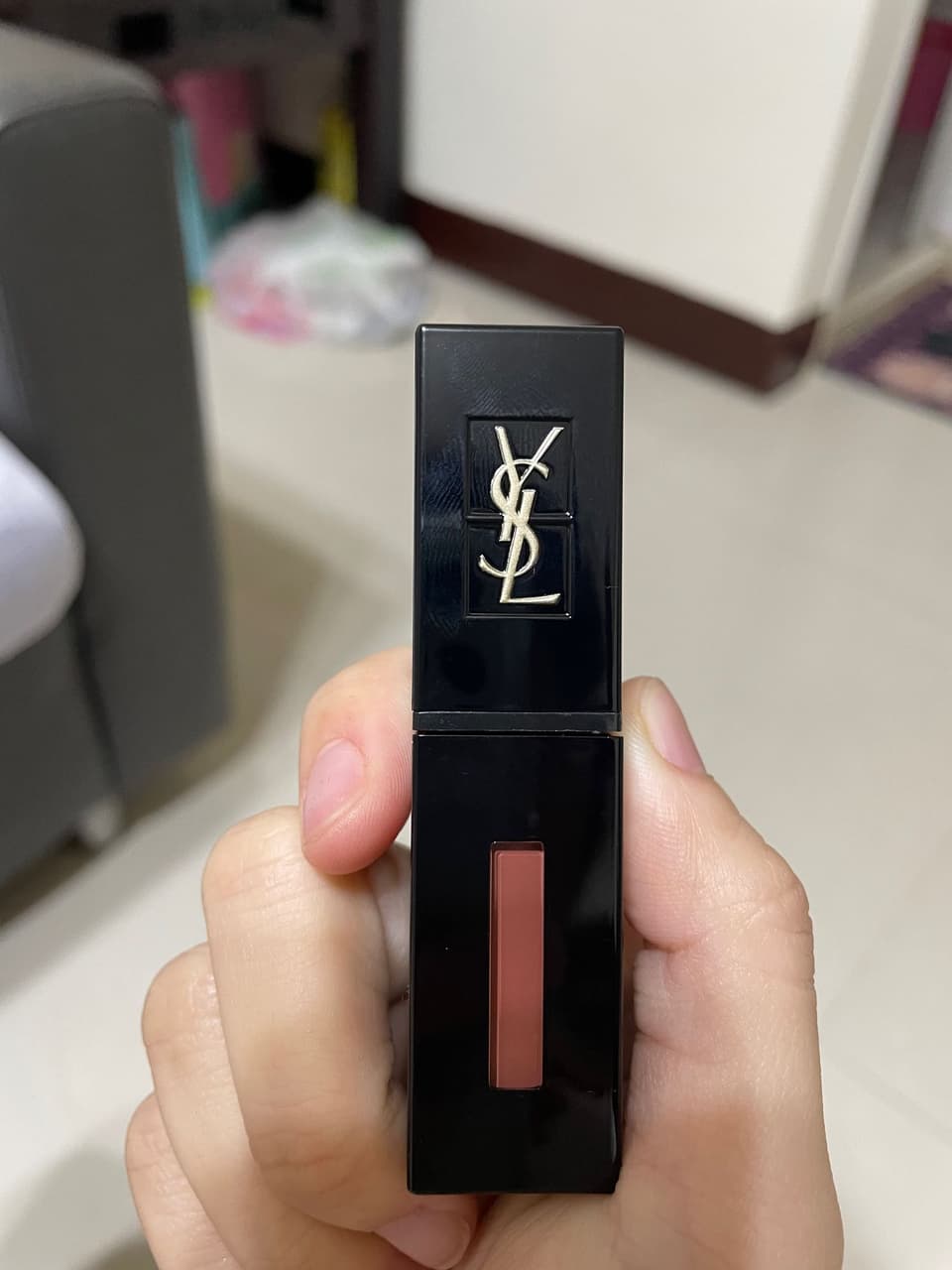 YSL610唇釉不專業開箱💫 - 美妝板 | Dcard