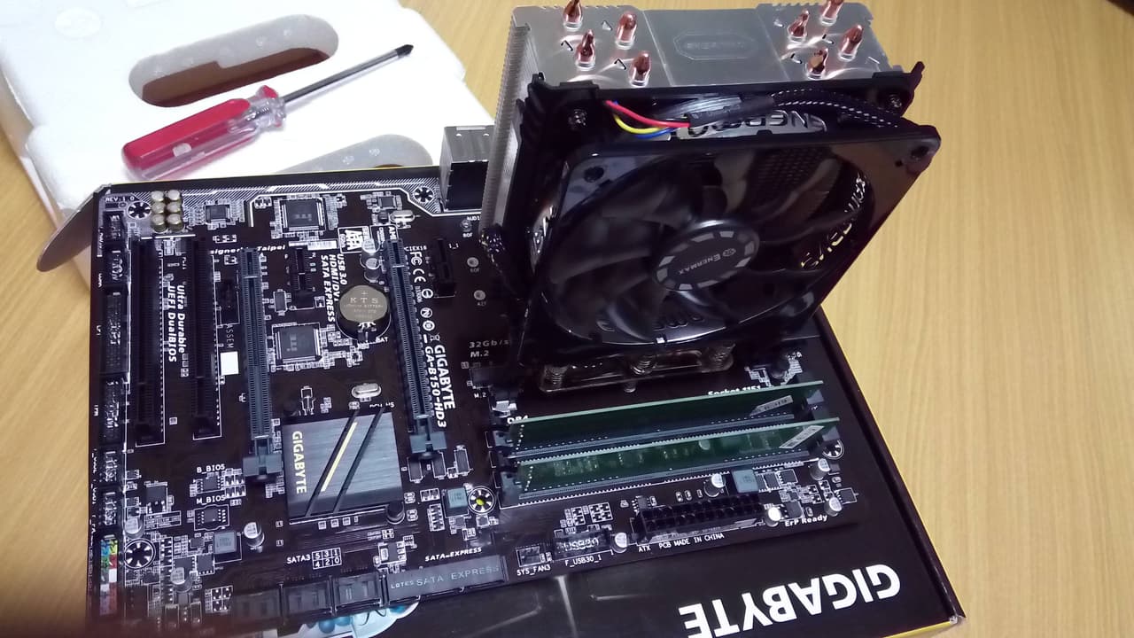 #開箱 37K遊戲主機 (照片傷眼) - 3C板 | Dcard