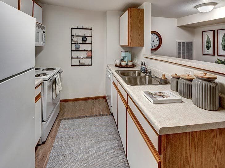 #房客 #租房 UIUC 2025 - 租屋板 | Dcard