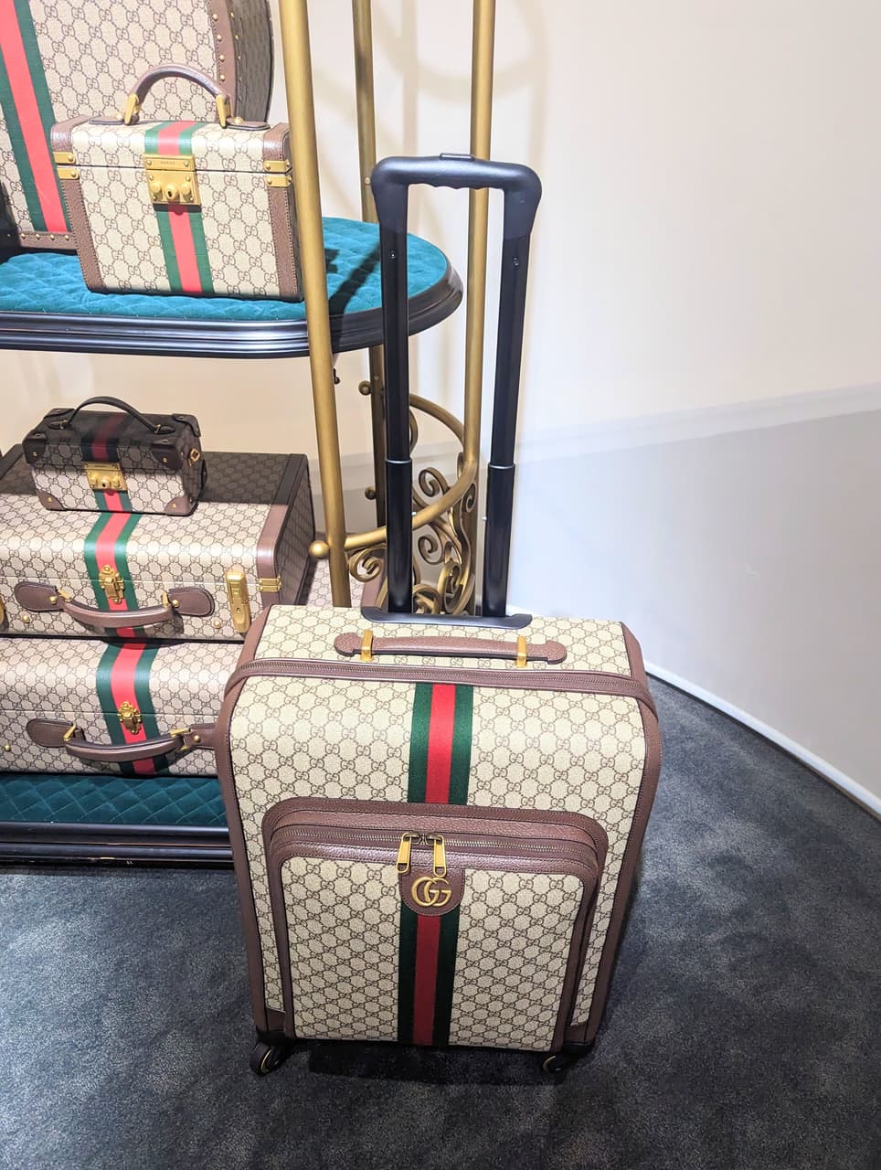 #分享 GUCCI High End Event - 精品板 | Dcard