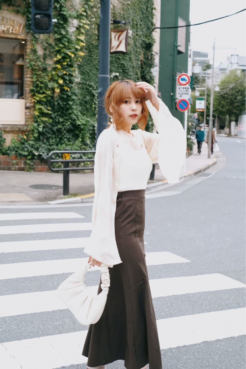 #日常穿搭 155cm東京秋天米白色系穿搭🍂 - 穿搭板 | Dcard