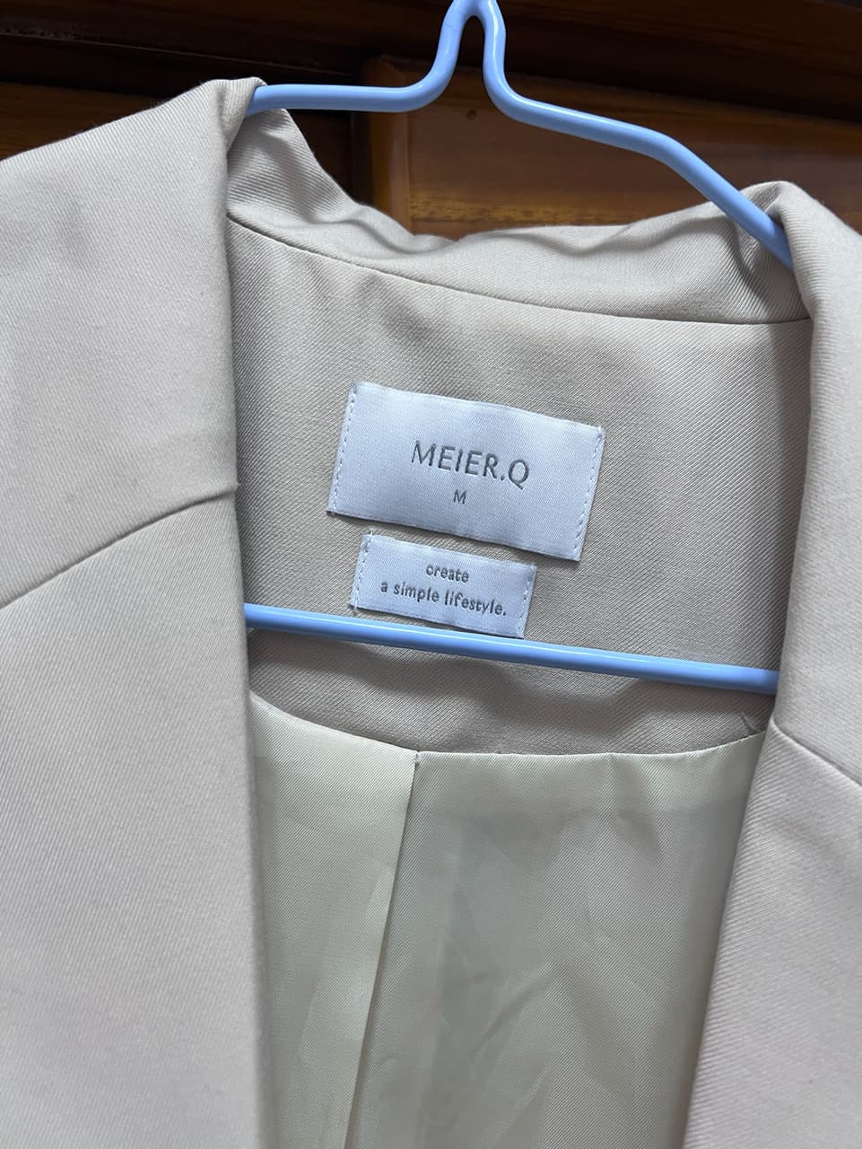 #我要賣 #已售出 MEIER.Q杏色西裝外套 - 二手交易板 | Dcard