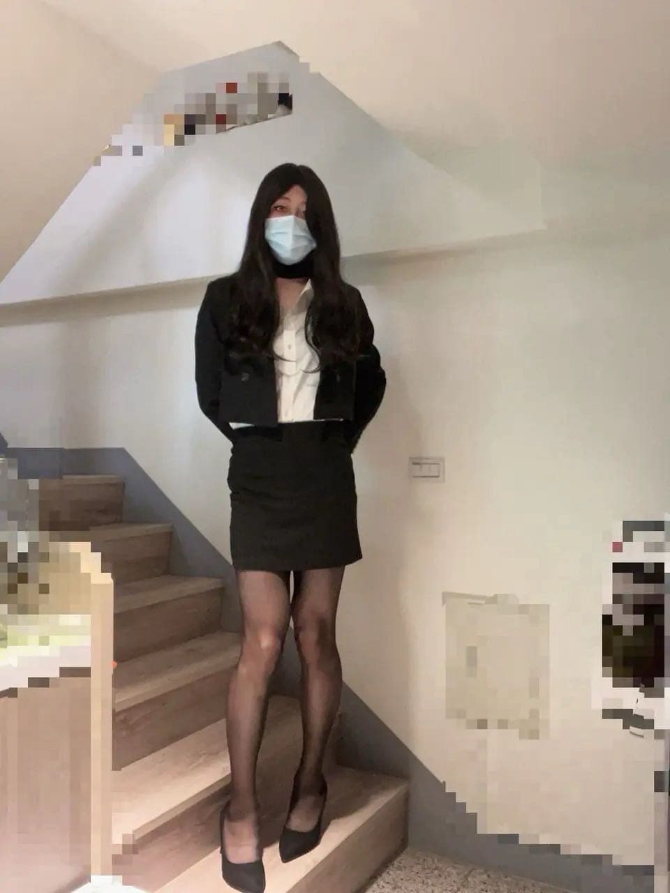 好久沒發文 - 嫣然 (@blackwall) | Dcard