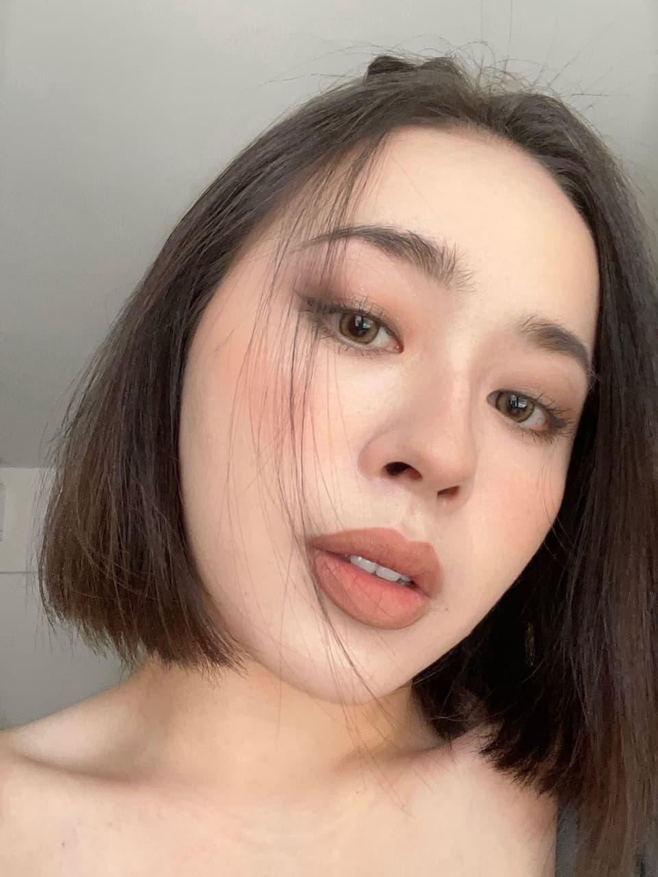 #試色 Kate巧色特調眼影盒BR-1試色及畫法分享 - 美妝板 | Dcard