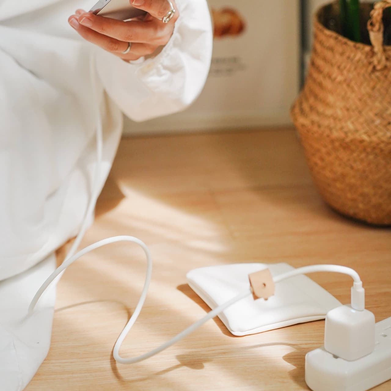 UIBI｜20W 迷你快充 - 3C板 | Dcard