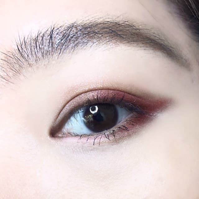 可濃可柔的INTEGRATE眼影盤 - 美妝板 | Dcard