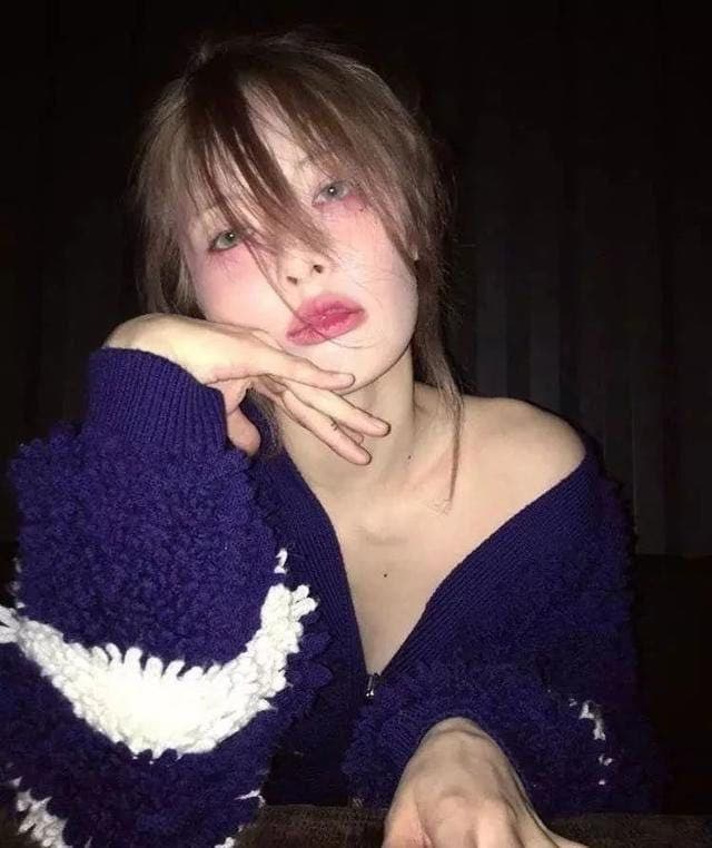 防疫無聊在家練化妝... - 小雷 我妻梅子 (@rey_316) | Dcard