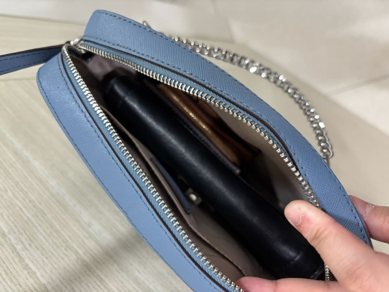 #我要賣 Coach mk 便宜賣 - 二手交易板 | Dcard